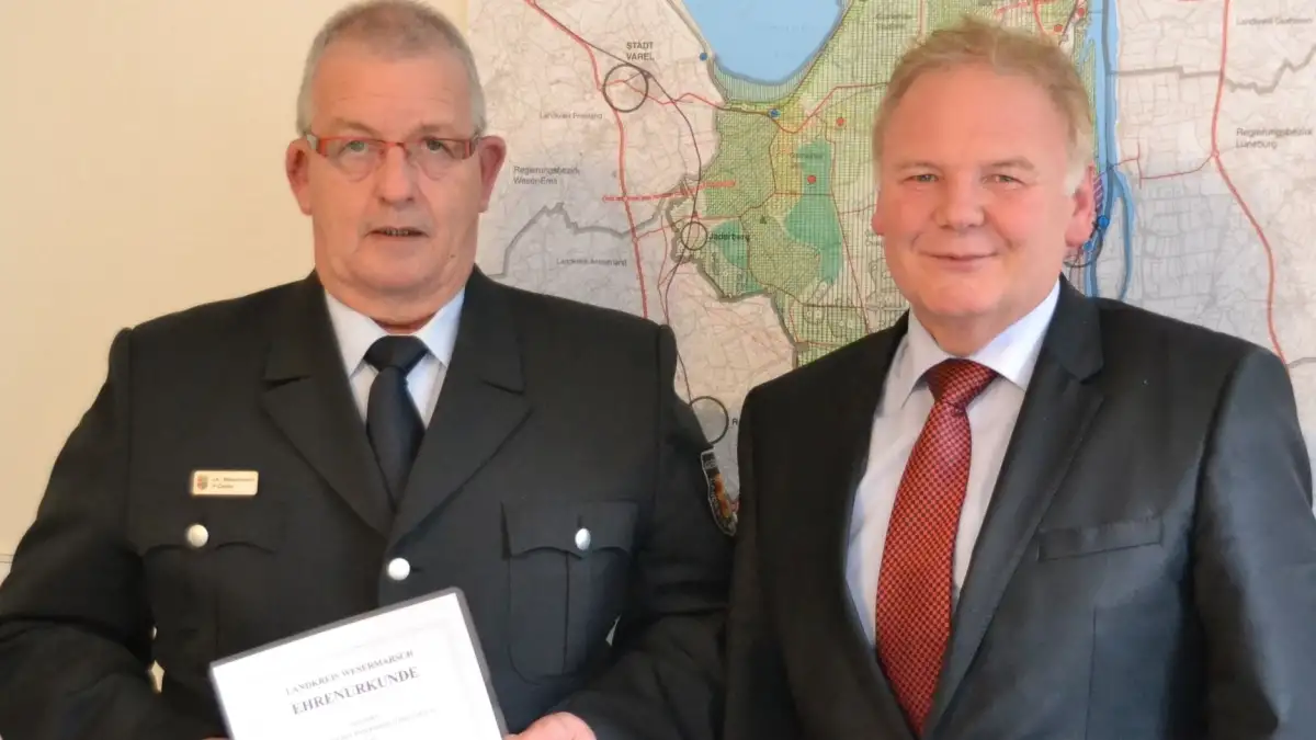 Peter Cordes feiert Dienstjubiläum