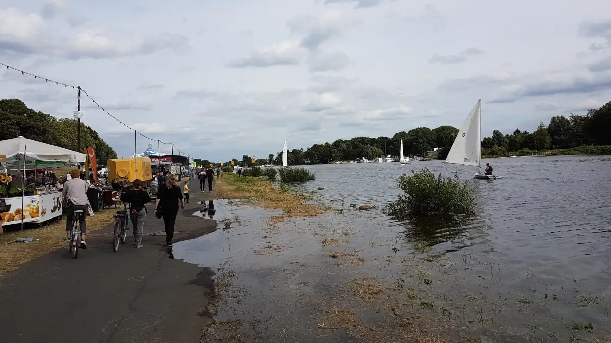 Schone Wasserstand Weser Bremen Bild