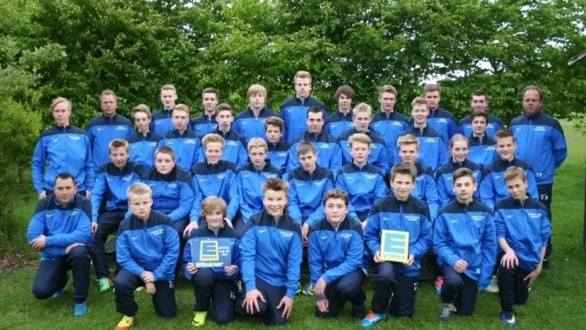 Neue Anzüge für die JSG