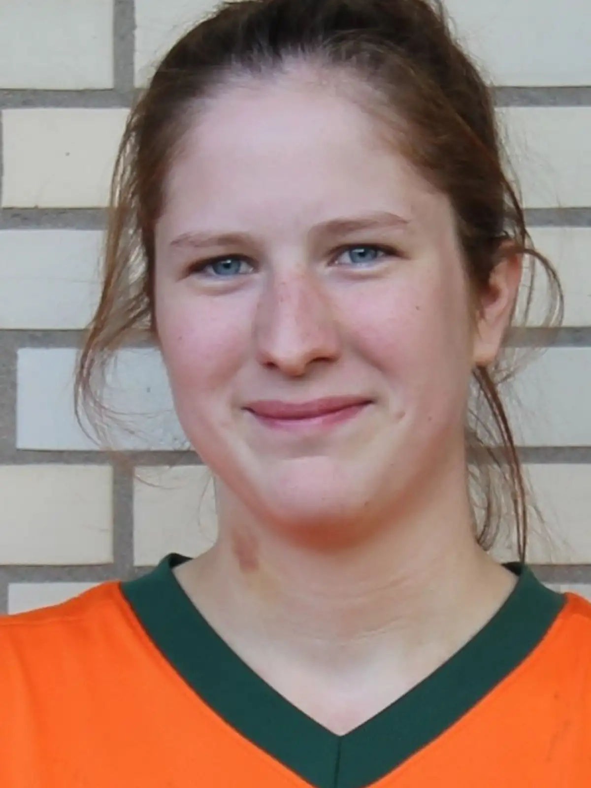 Die Neue auf dem Platz