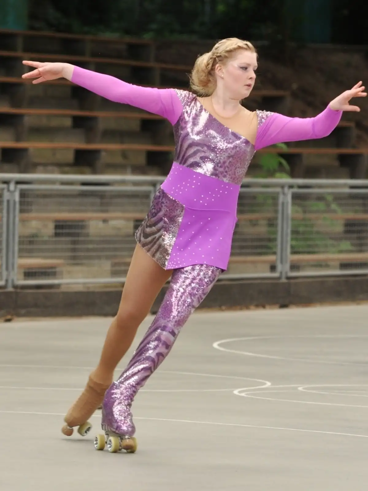 Rollkunstläuferinnen räumen in Bremen ab