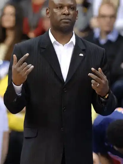 Eisbären Bremerhaven feuern Trainer Oldham