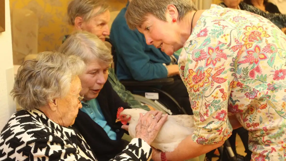 Besuch mit Kuscheltier