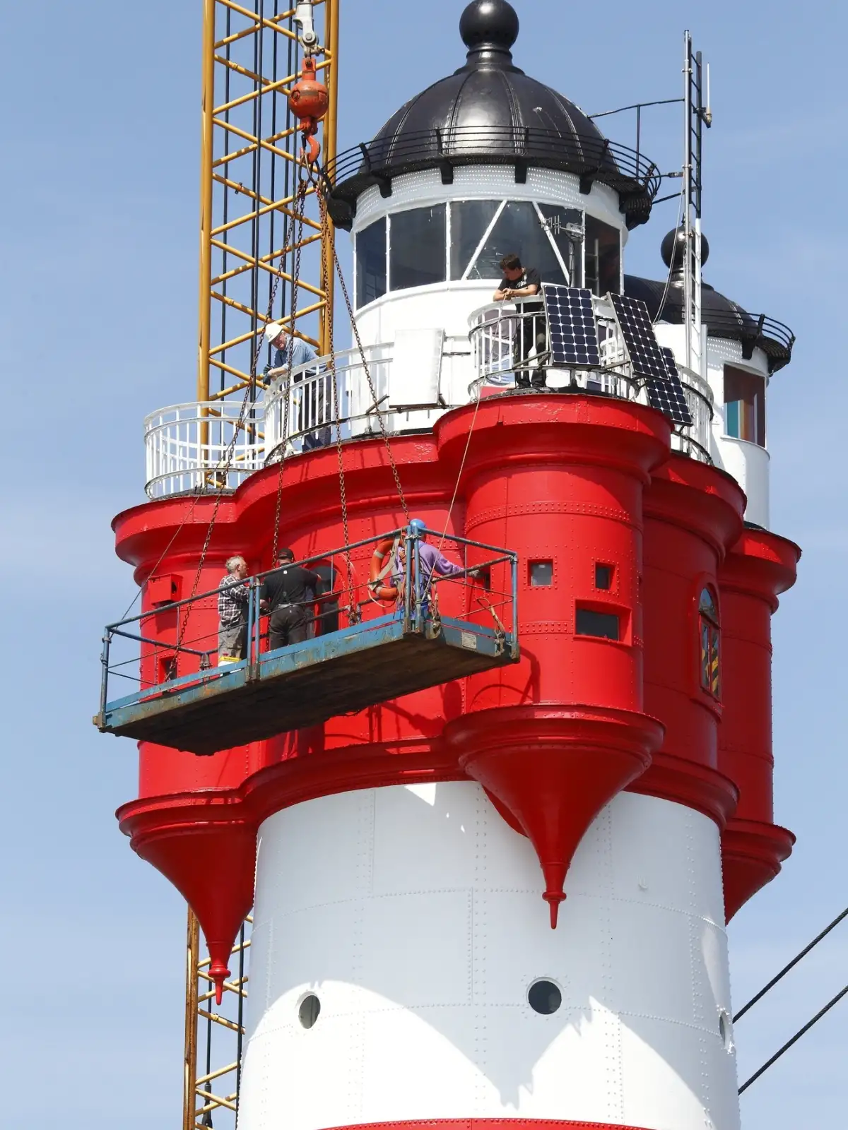 Leuchtturm "Roter Sand" wird wieder angefahren