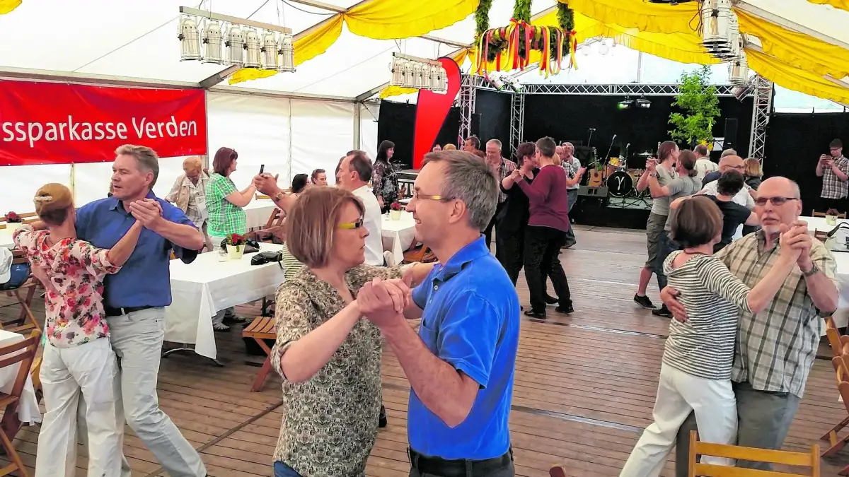 Neue Tänzer gesucht