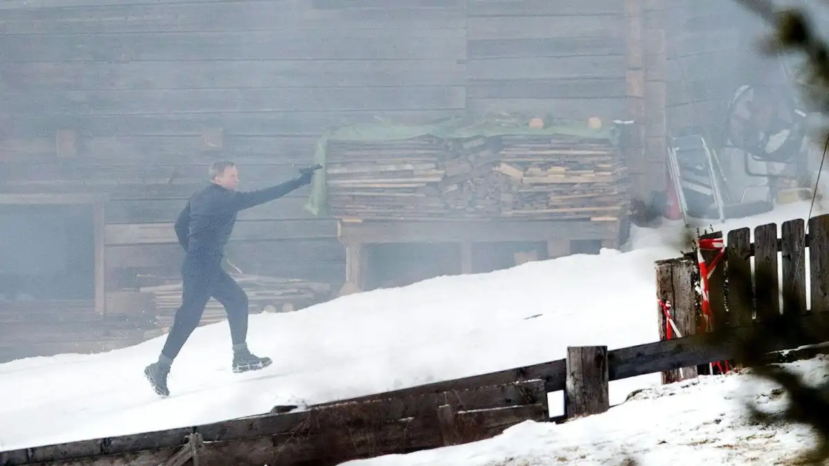 James Bond in den Alpen