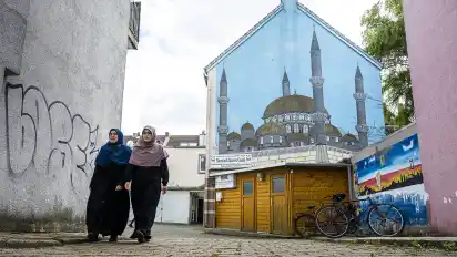 Tag der offenen Moschee: Bremer Einblicke in den muslimischen Alltag