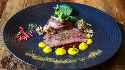 Feine Winterküche, Teil 1: Hirschrücken als Roastbeef