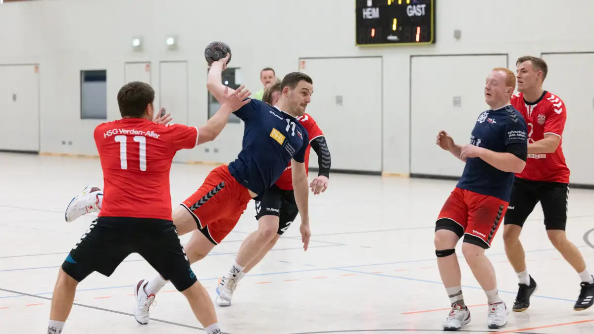 Handball-Landesliga: HSG Verden-Aller bezwingt TV Oyten II knapp