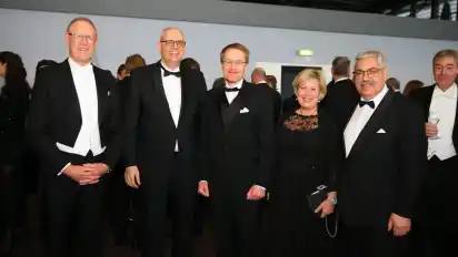 194. Eiswettfest in Bremen mit Ehrengästen aus Politik und Adel