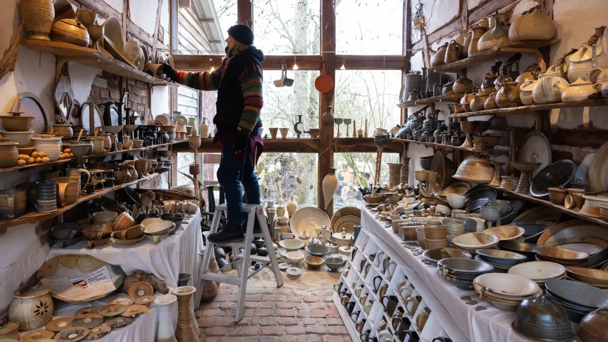 Silvia Flamisch öffnet am Tag der Töpferei ihre Türen in Eißel