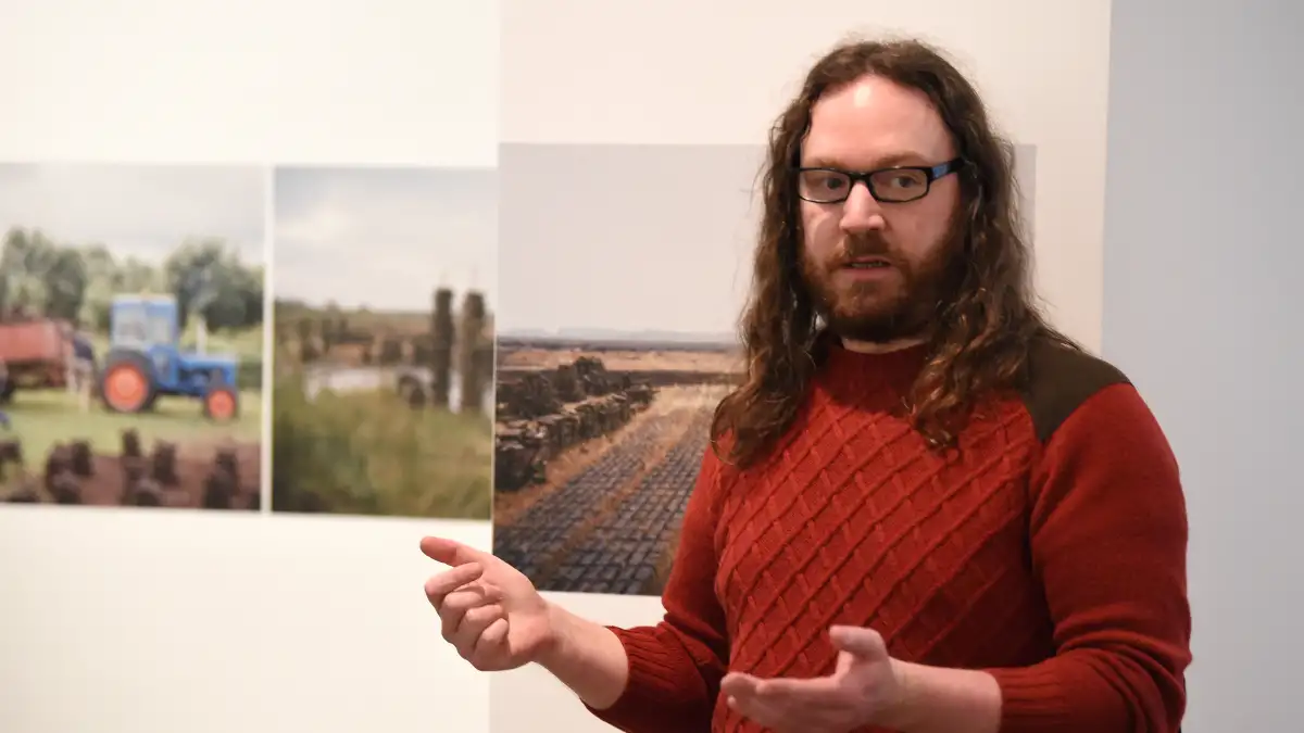 Risiken des Torfabbaus: Shane Hynan stellt im Barkenhoff aus