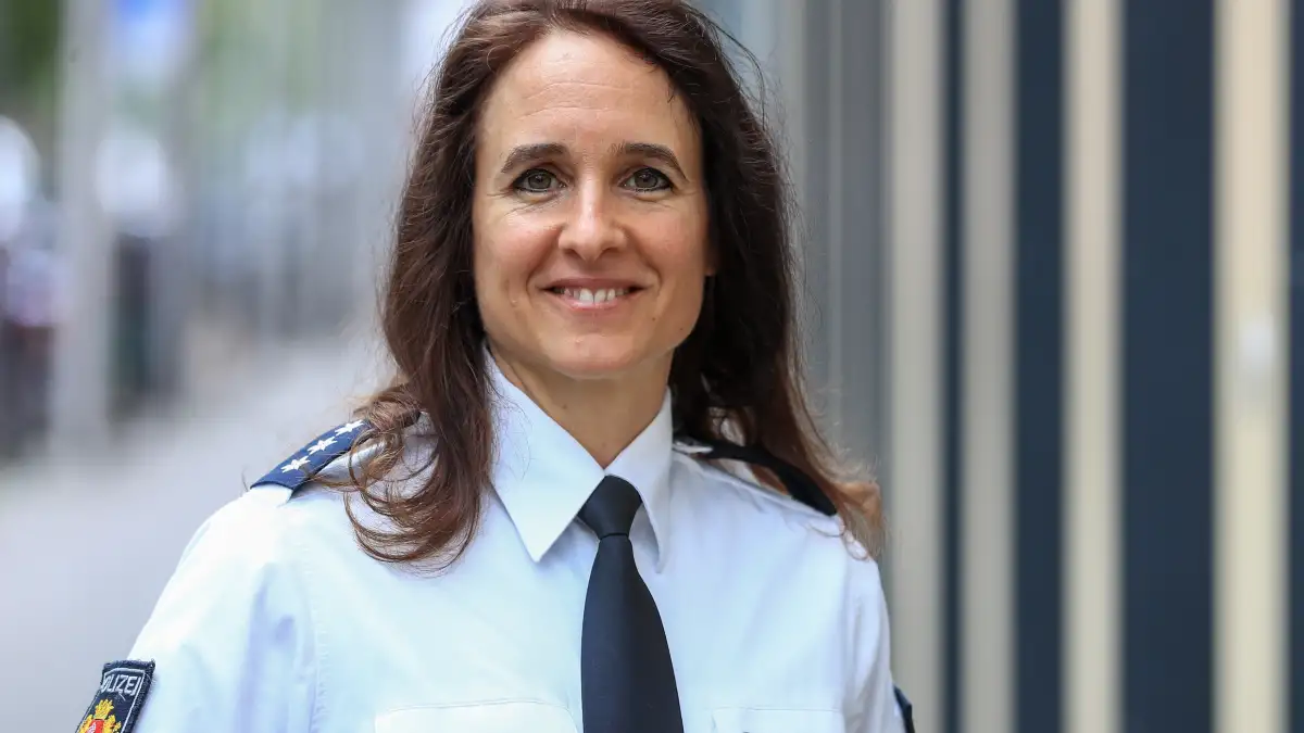 Bremen:Polizistin Maike Seifert über Zivilcourage und Selbstbehauptung