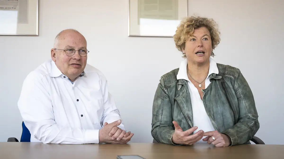 Wechsel im Schwimmverband: Helga Beste und Stephan Oldag im Interview