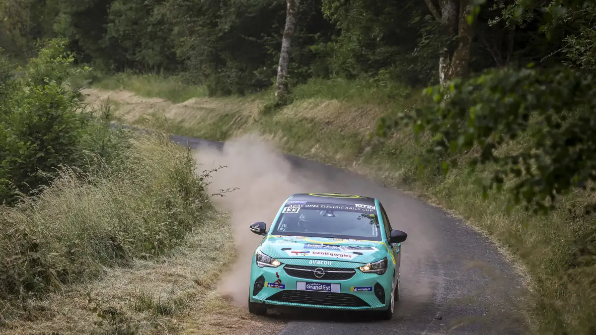 Rallye: Asendorfer Christian Lemke in Frankreich im Pech