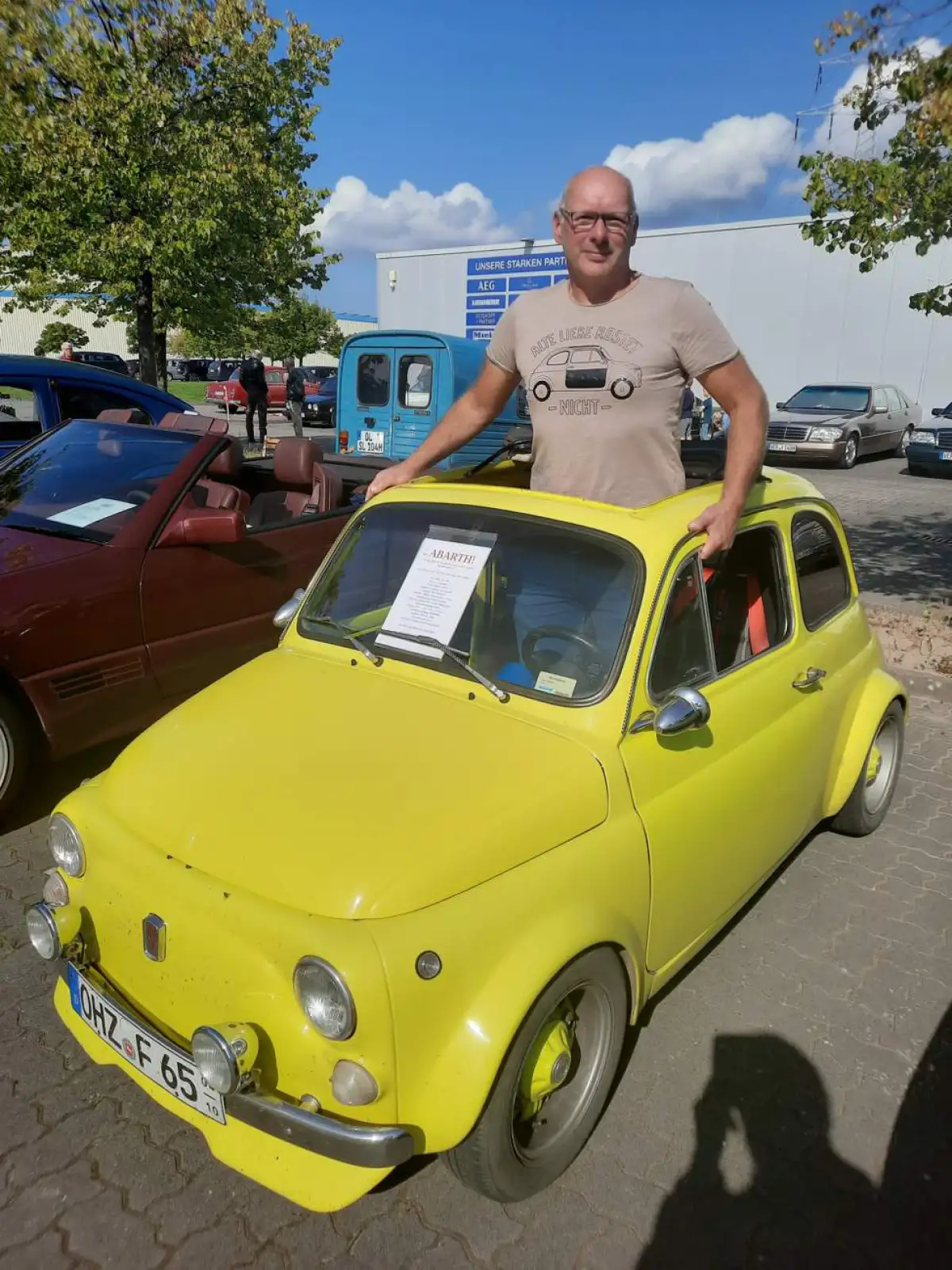 Oldtimer finden sich wieder zu Meyerhoff-Classic in Buschhausen ein