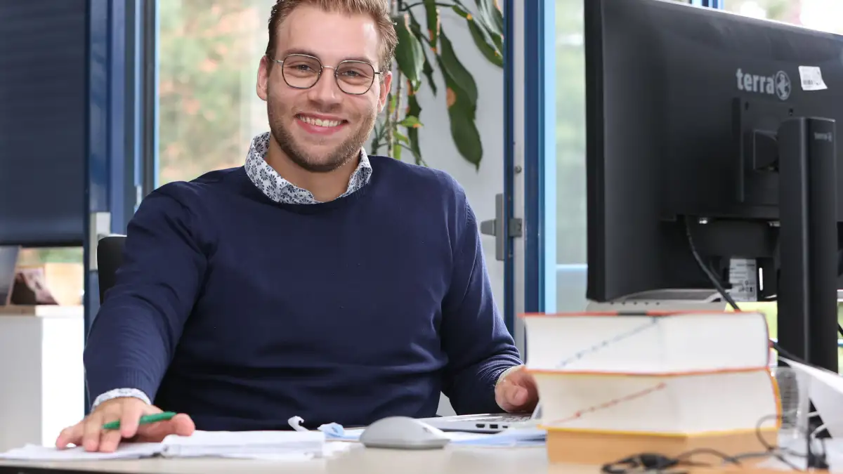 50 Jahre SYKER KURIER: Emil Stock kurz vor Ende des Volontariats