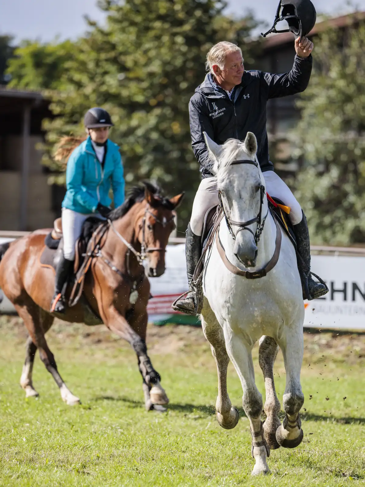 Reiten: Jens Löhden gewinnt S-Springen in Worpswede