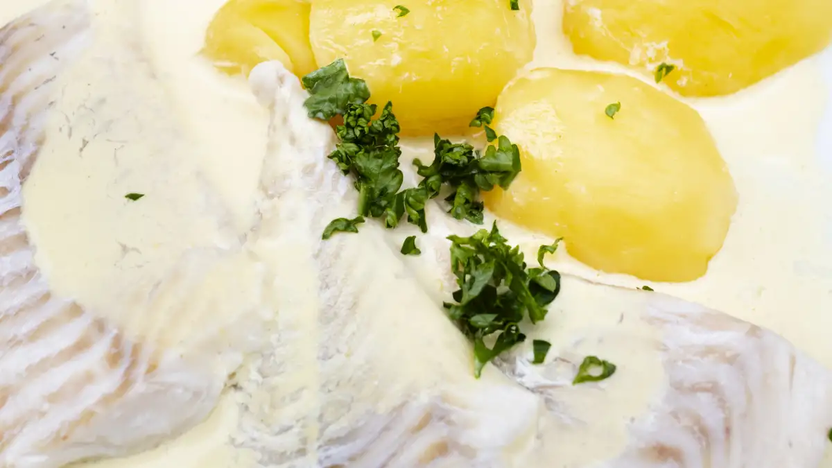 Karfreitag gibt es Fisch: Schellfisch in Senfsoße ist ein Klassiker