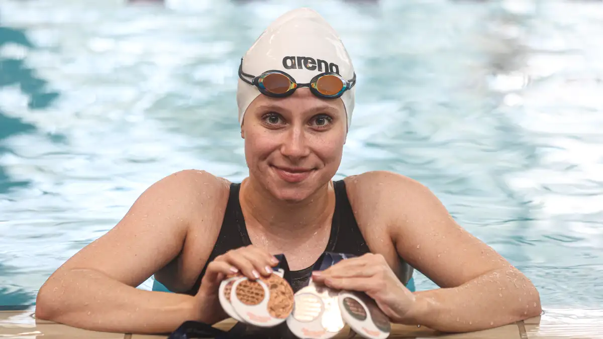 Schwimmen: Wie Sara Gäbler den Spagat zwischen Beruf und Sport schafft