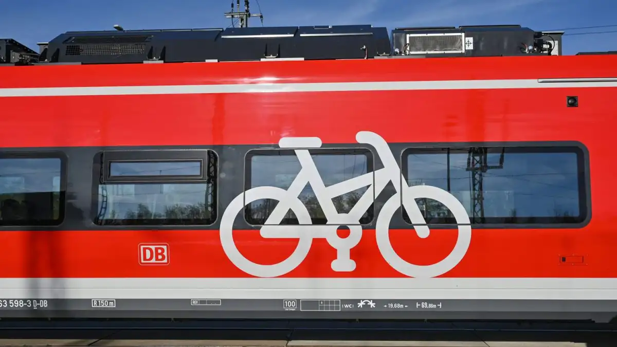 Fahrradmitnahme im Zug: Expertentipps für eine stressfreie Reise
