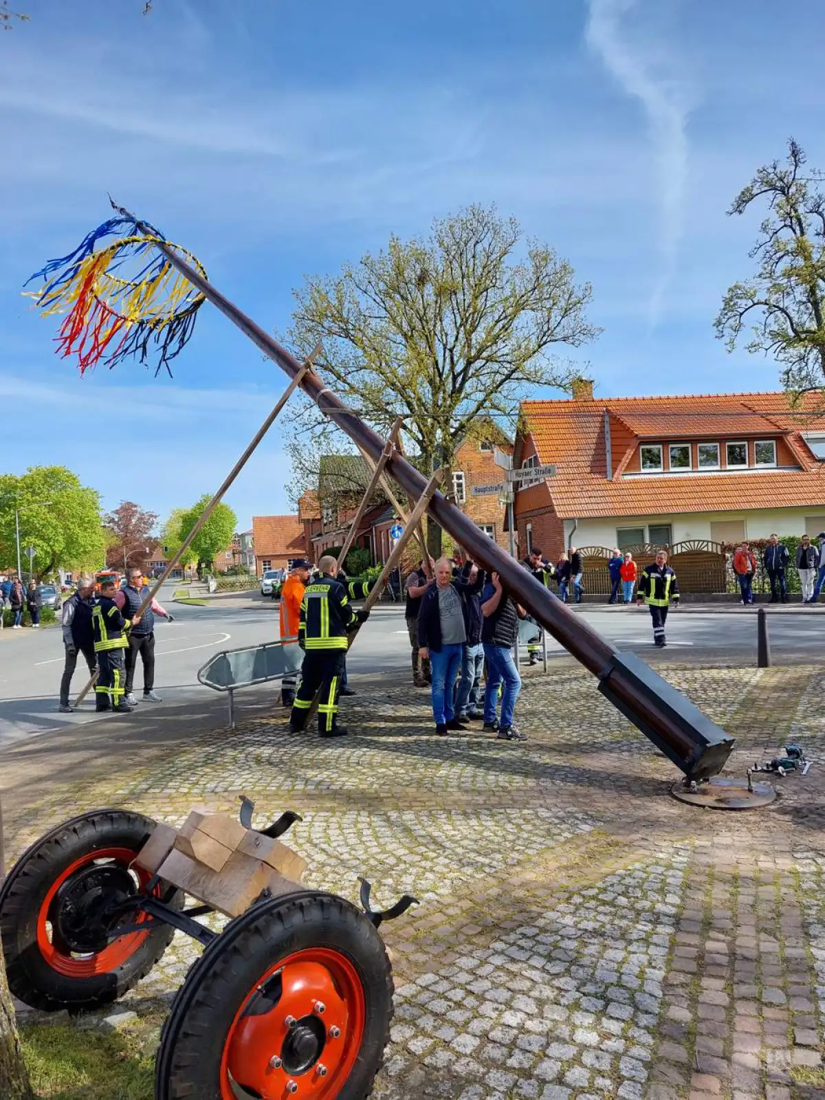 Schwarme: Maibaum wird wieder aufgestellt