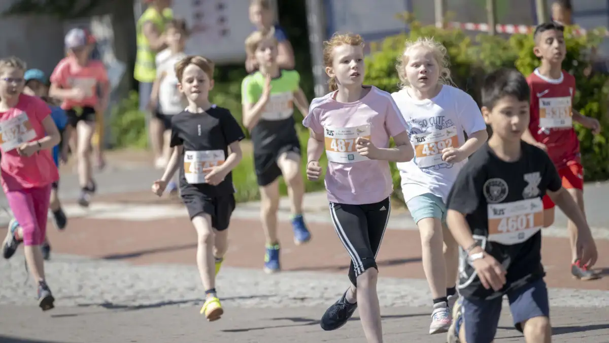 Syker Hachelauf: Schnellster Läufer erreicht Ziel in 32 Minuten