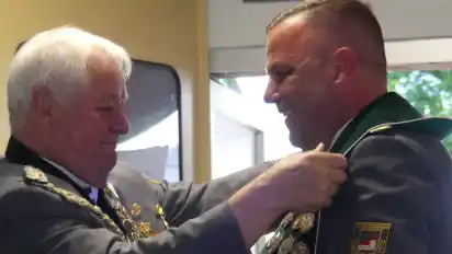 113. Schützenfest in Hambergen: Vorsitzender wird König der Könige