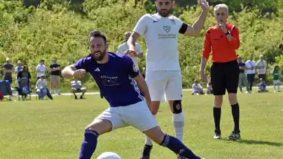 Fußball-Kreisliga Osterholz: Aschwarden dreht wildes Derby