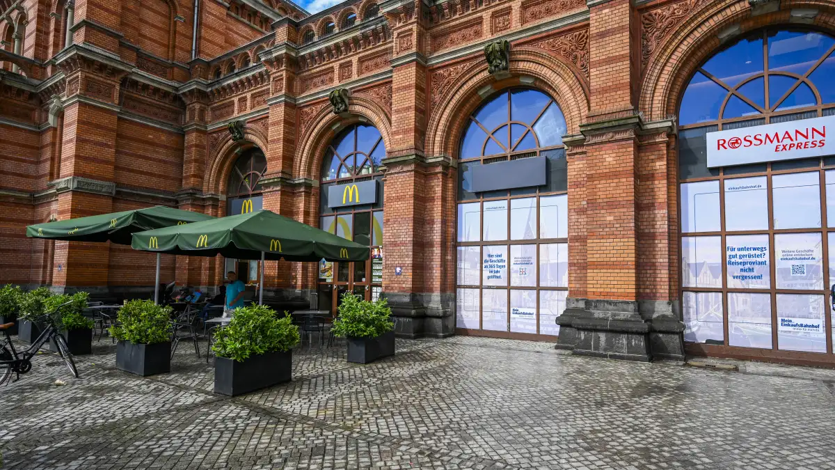 Restaurant schließt im Juli: McDonald’s am Bahnhof verdoppelt Fläche