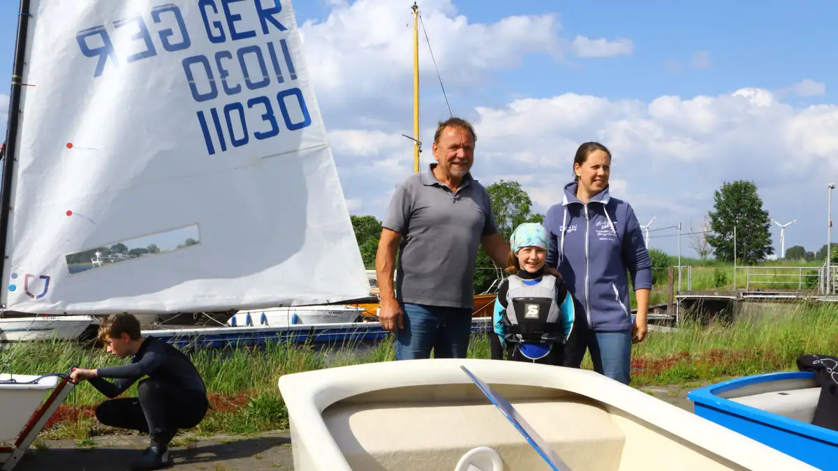 Ochtum-Jugend in Delmenhorst: Segeln lernen mit der Optimisten-Jolle