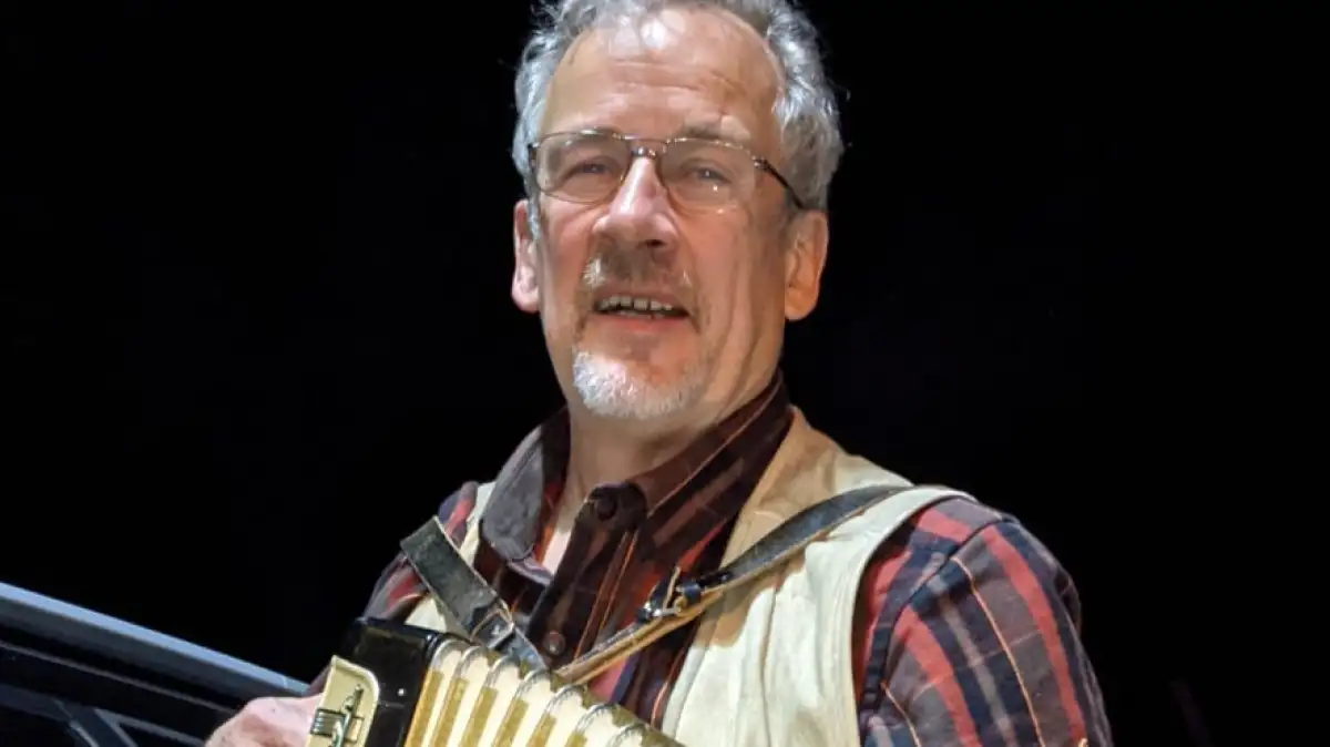 Ganderkesee: Open-Air-Singen op Platt mit Jan Ahlers