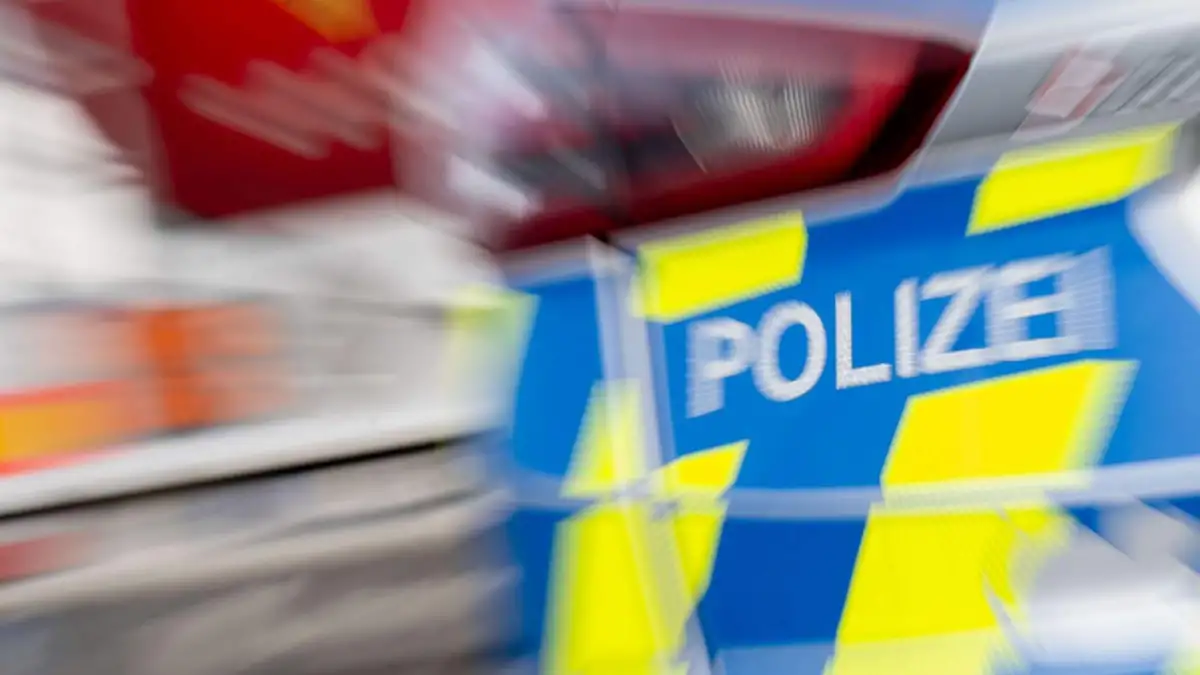 Jugendlicher in Gnarrenburg bedroht: Polizei stellt Säbel sicher Jugendlicher in Gnarrenburg bedroht: Polizei stellt Säbel sicher