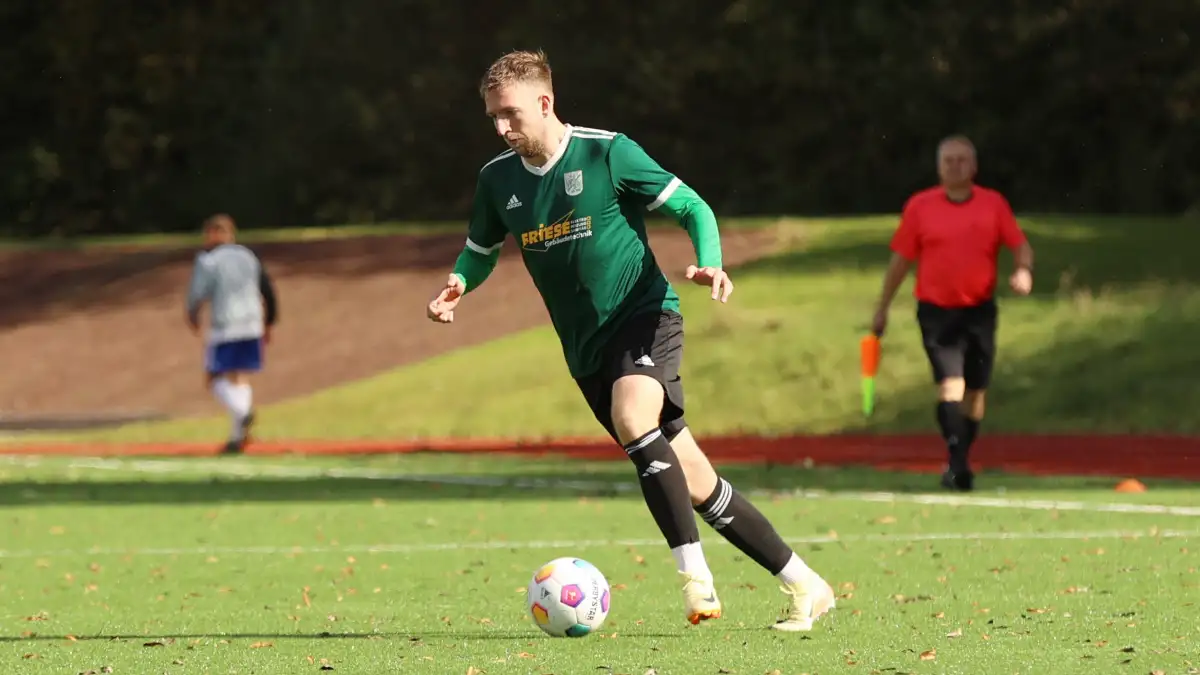 Fußball-Kreisliga Cuxhaven: FC Hagen/Uthlede feiert klaren Sieg