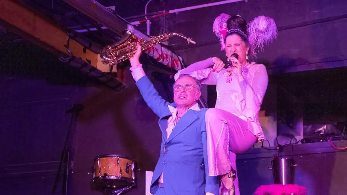 Bremen: So wurde Silvester im Salon Puschel gefeiert