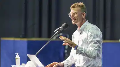 Bremer Klinikverbund: Warum der Psychiatrie-Chef gehen musste