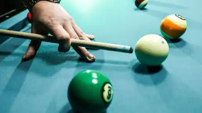 Poolhaus Bremen: Ein Treffpunkt für Billardfans und Cocktail-Liebhaber