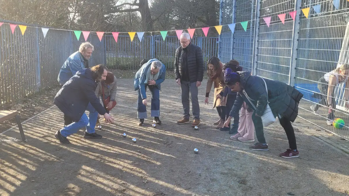 Bremen: Neue Boulebahn im Quartier Schweizer Viertel
