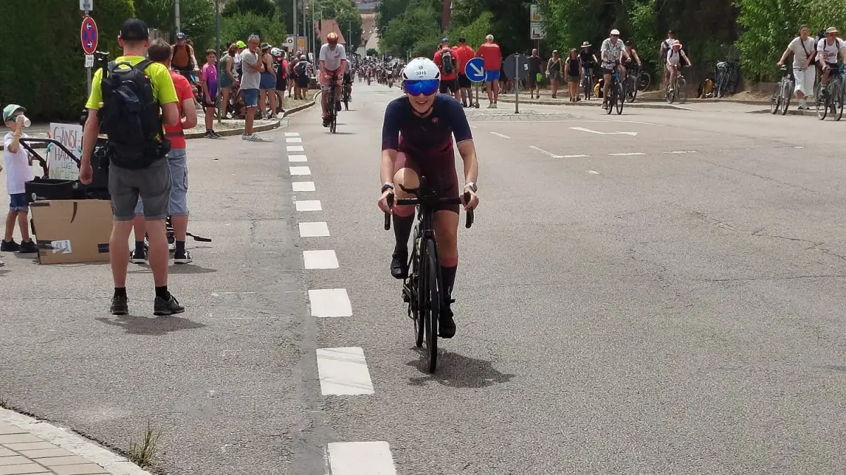 Challenge Roth: Minja Joy Newe aus Ottersberg mit starkem Triathlon