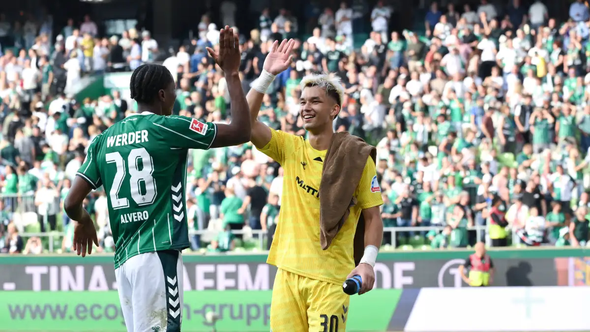 Oliver Reck: Werder Bremen geht mit jungen Spielern ein Risiko ein