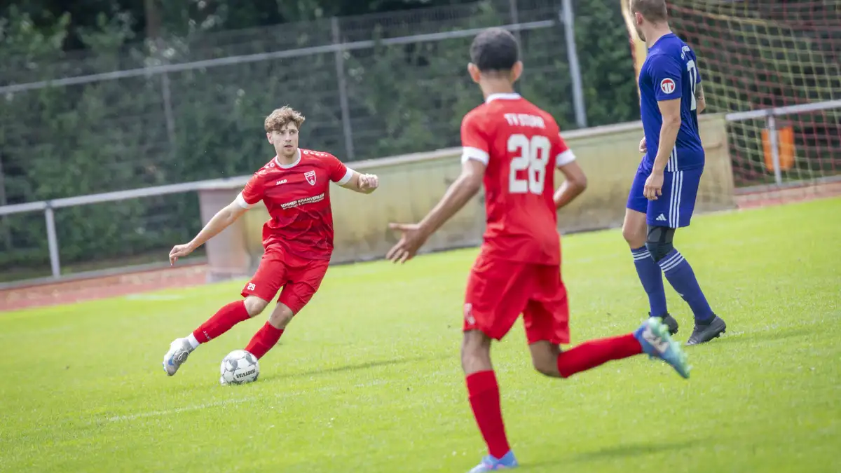 Fußball-Bezirksliga: TV Stuhr verliert nach Rücktritt von Marvin John