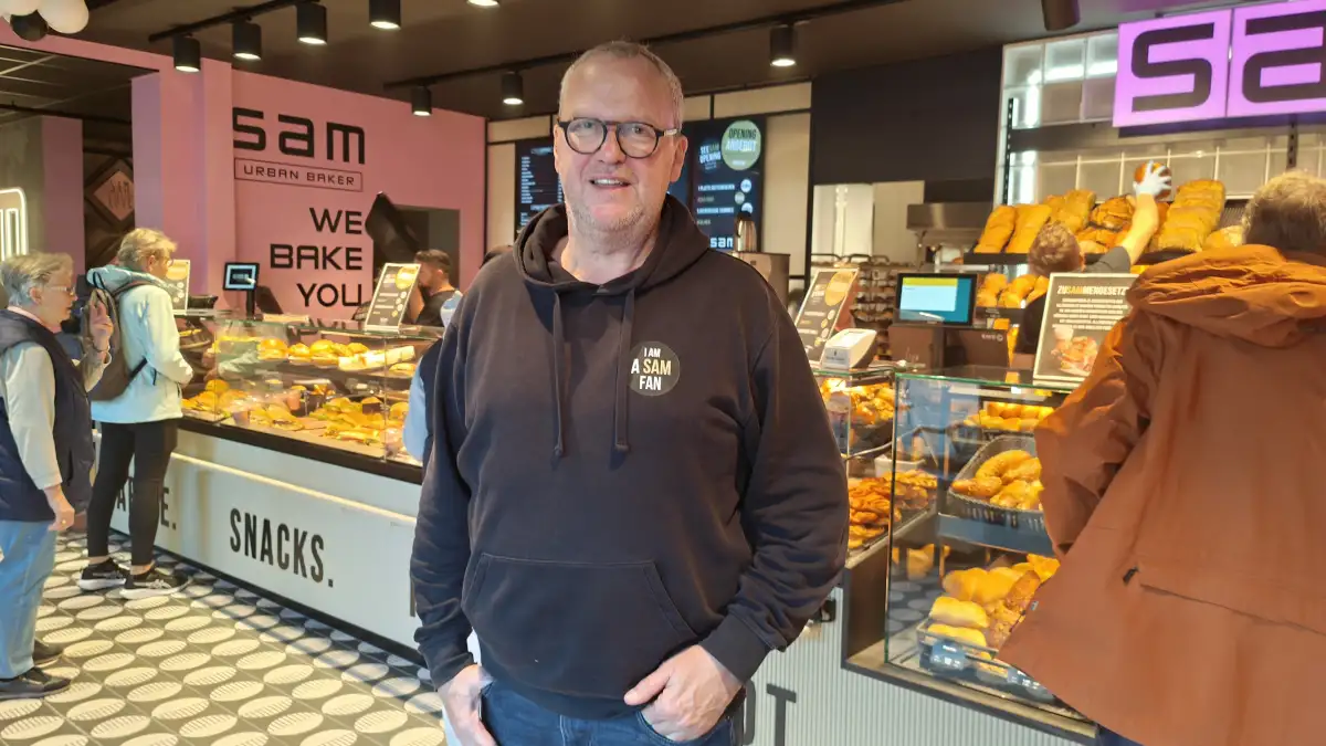Sam eröffnet Bäckerei in Lilienthal