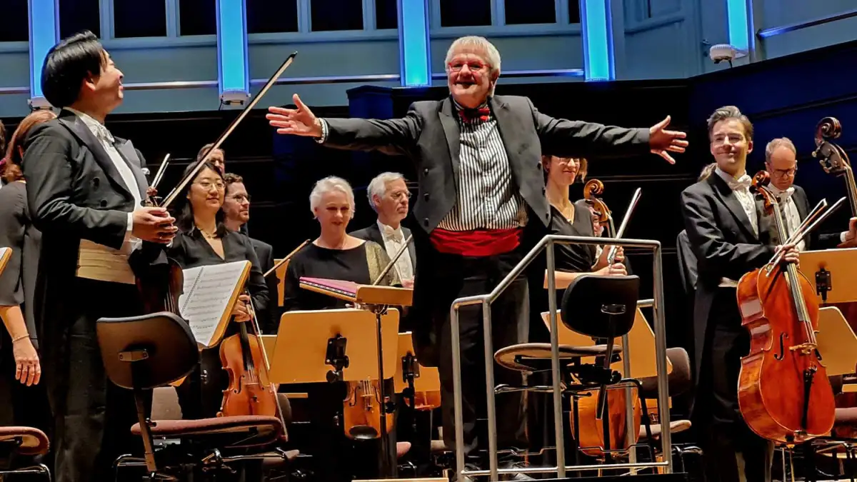 Konzert in Bremen: Goebel belebt Werke von Bachs jüngstem Sohn