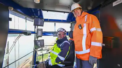 Arcelor-Mittal: Neuer Kran für das Bremer Stahlwerk