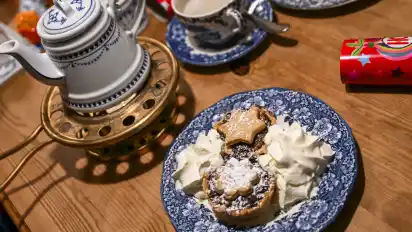Englische Teekultur im Schnoor: Traditioneller Afternoon Tea in Bremen