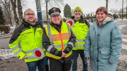 Elternlotsen in Oyten kämpfen gegen morgendliches Verkehrschaos